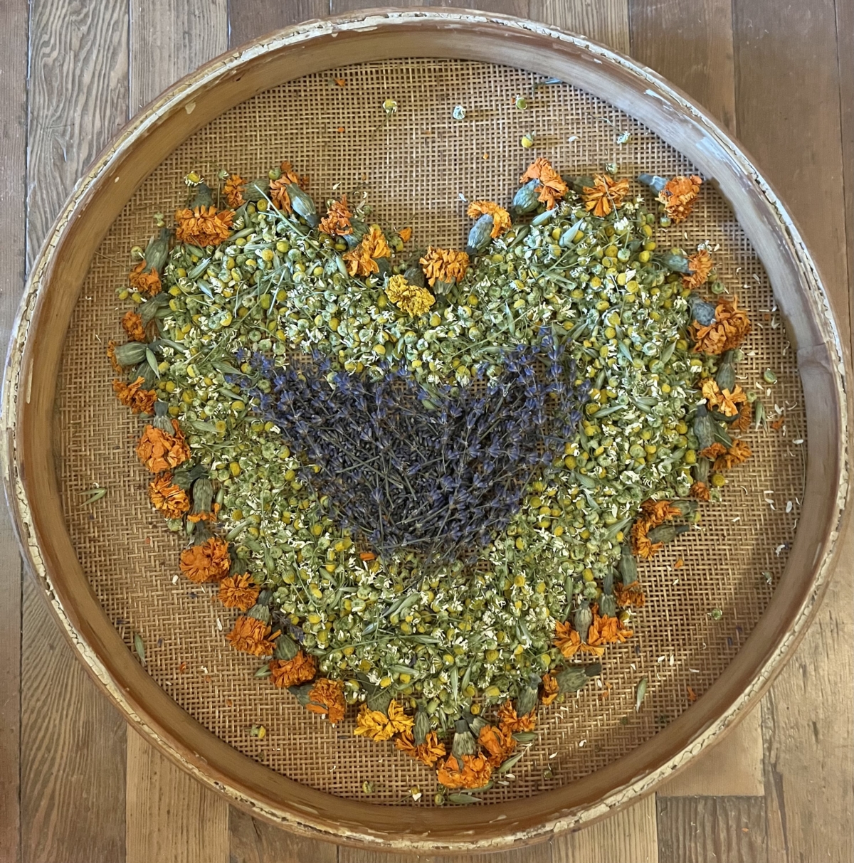 Oshala Farm - Sustainable, Organic Herbs from Applegate Valley, Oregon